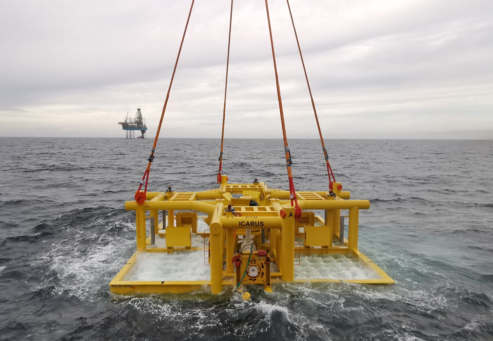 Test Bench for 2,000-Tonne Tensile Testing of High Performance Slings ...